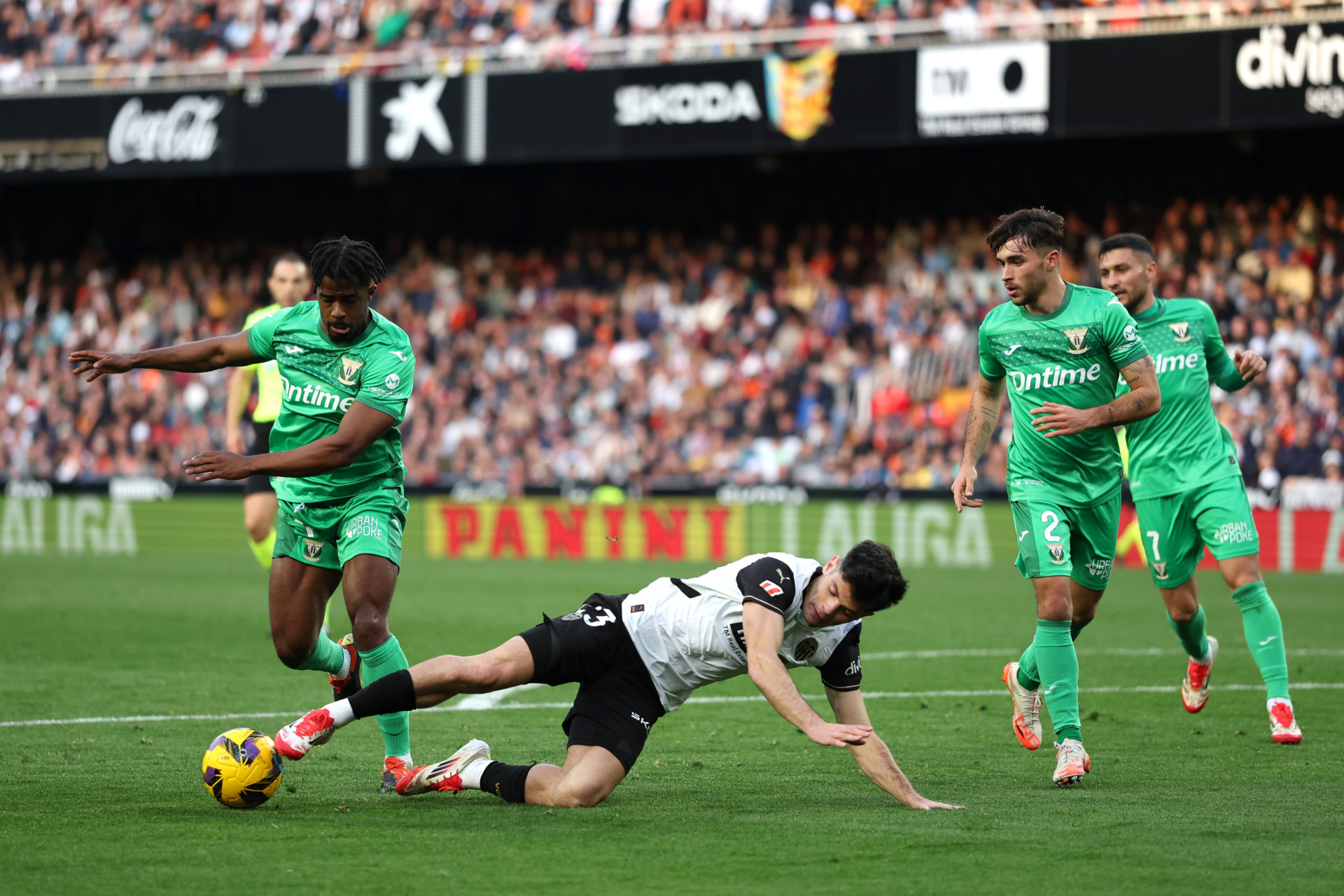Leganes fans giddy over Duk debut as ex-Aberdeen star shows what's to come